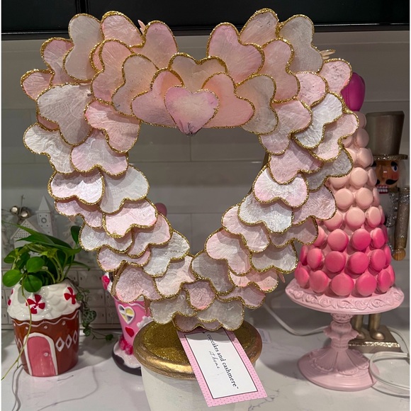 cupcakes & cashmere | Accents | Tik Tok Viral Cupcakes And Cashmere ...